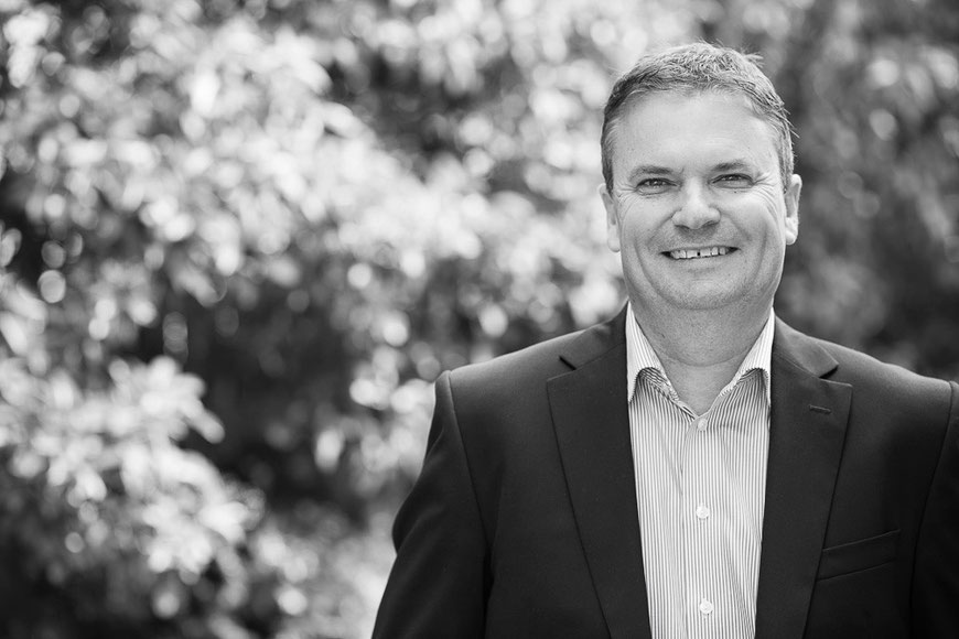 Home | Gabbedy Milson Lee | "Every knot was once straight rope"